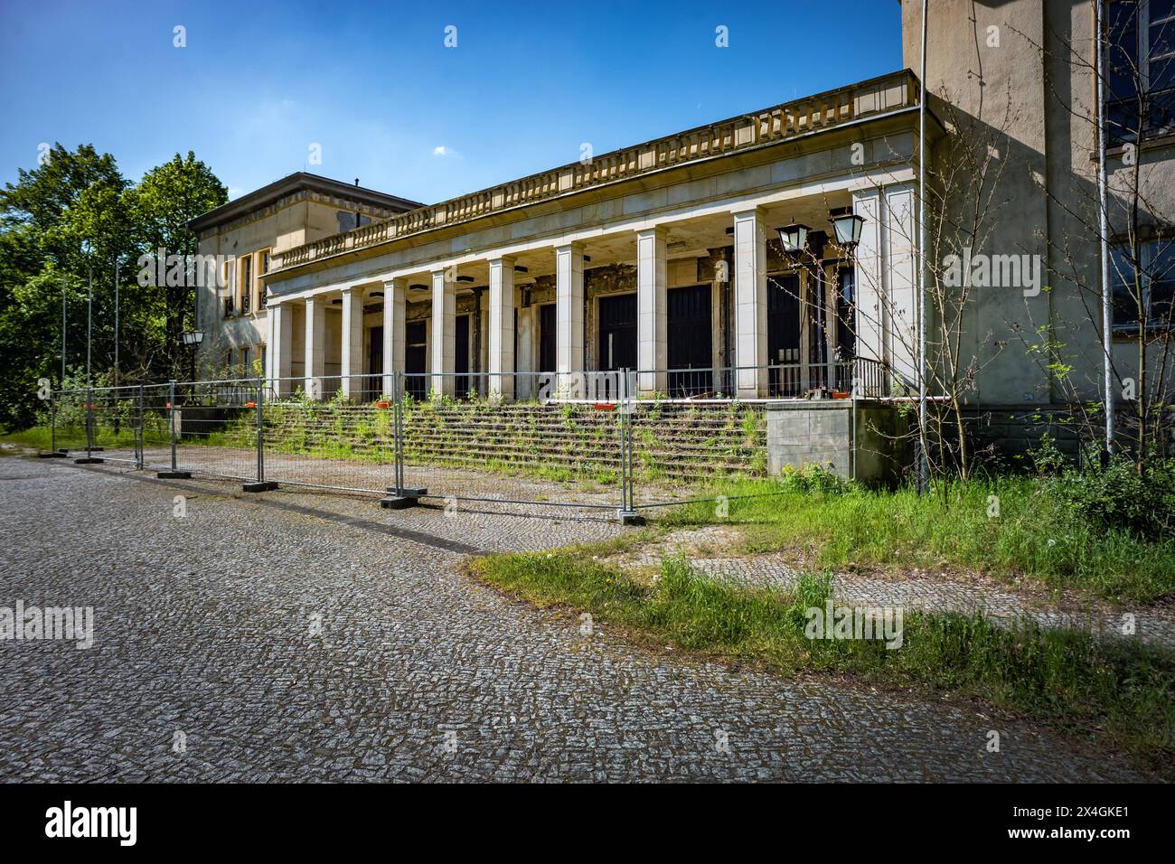 Wandlitz OT Lanke im Bundesland Brandenburg Gebäudekomplex am Bogensee ...