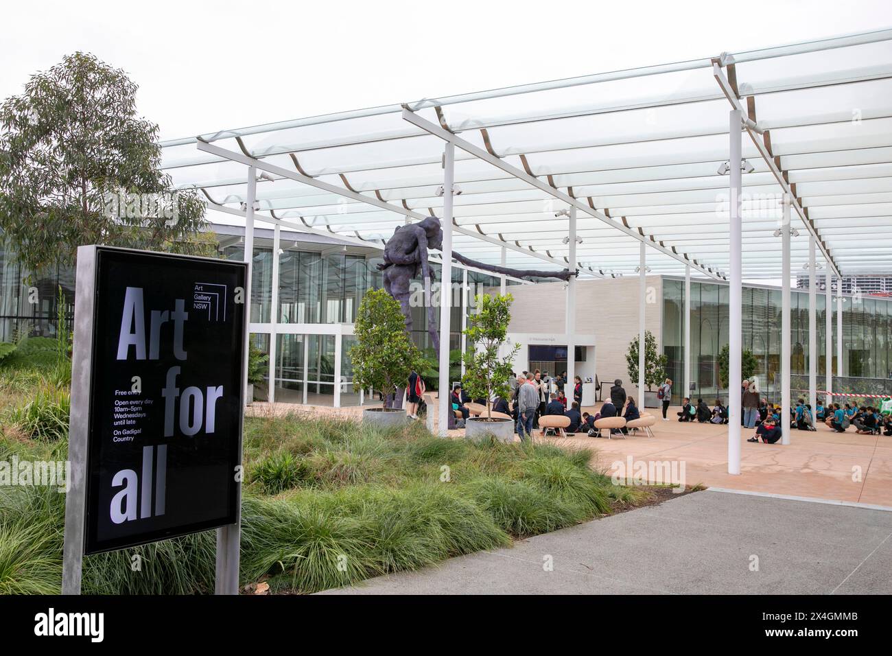 Art Gallery of New South Wales and entrance plaza to the Sydney Modern ...