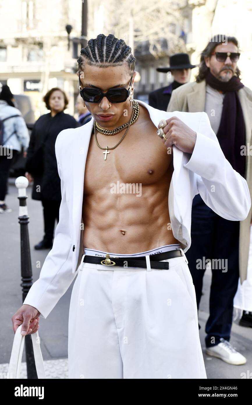 Street Style at Paris Fashion Week 2024 - Outside Zimmerman Show - Rue ...