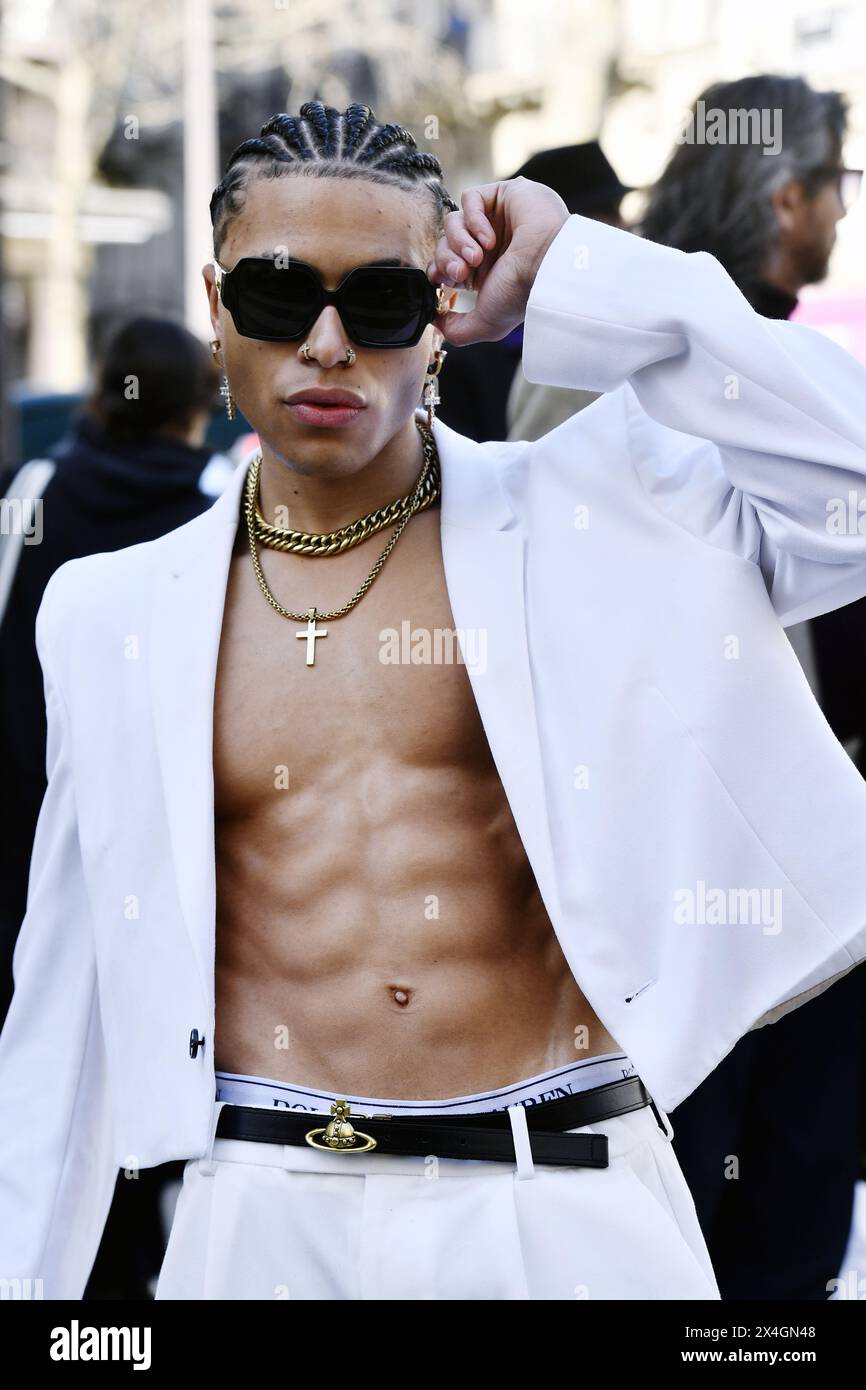 Street Style at Paris Fashion Week 2024 - Outside Zimmerman Show - Rue ...