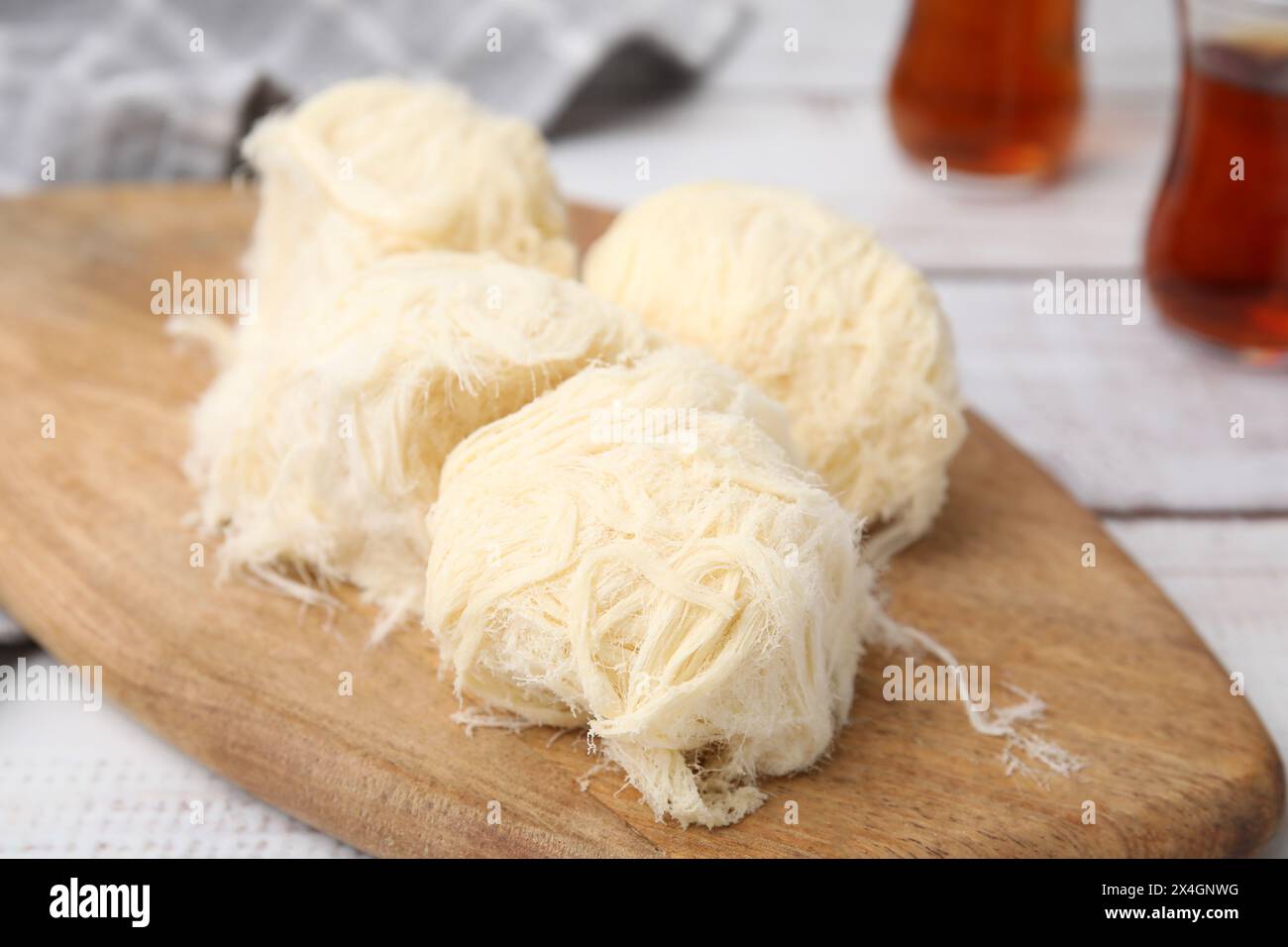 Iranian sweets hi-res stock photography and images - Alamy
