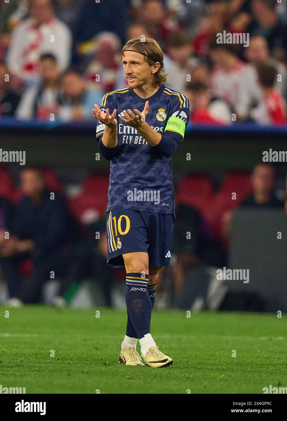 Munich, Germany. 30th Apr, 2024. Luka MODRIC, Real Madrid 10 angry with ...