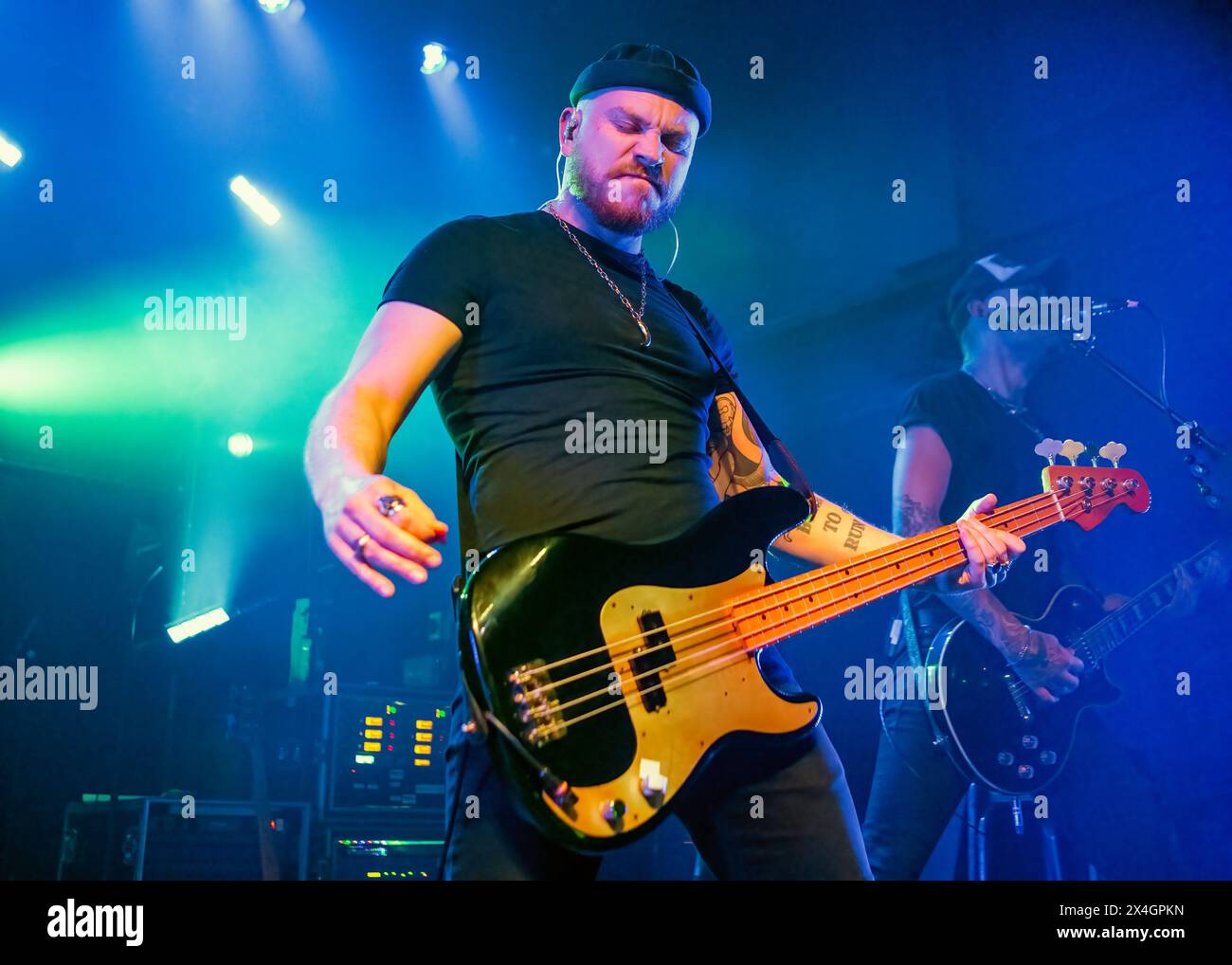 Kira mac bassist hi-res stock photography and images - Alamy