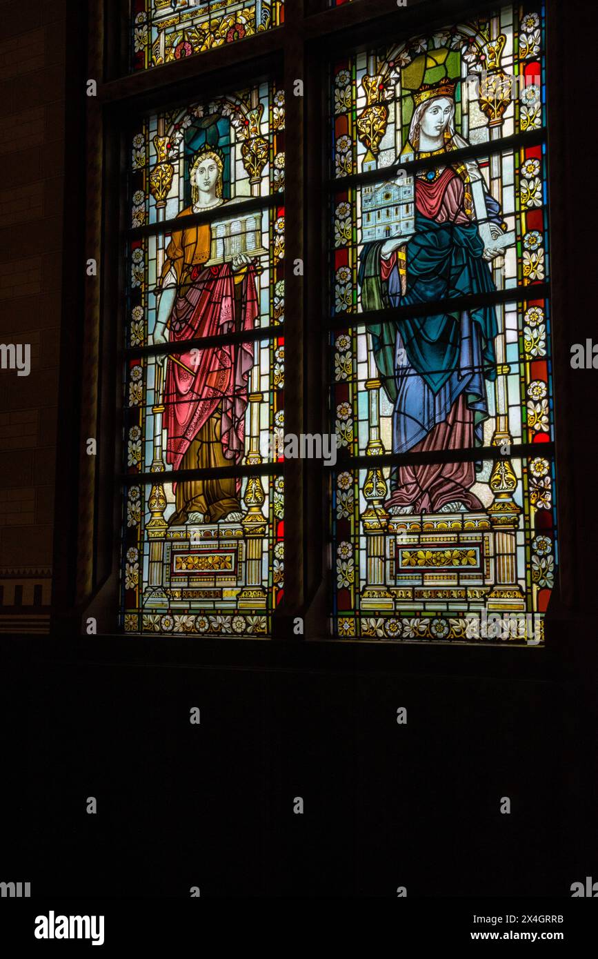 Art of architecture stained glass windows in the Great Hall of the ...