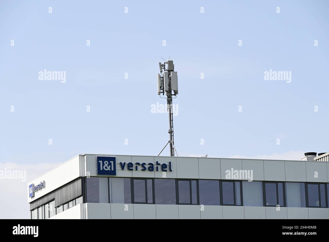 Glasfaser logo hi-res stock photography and images - Alamy