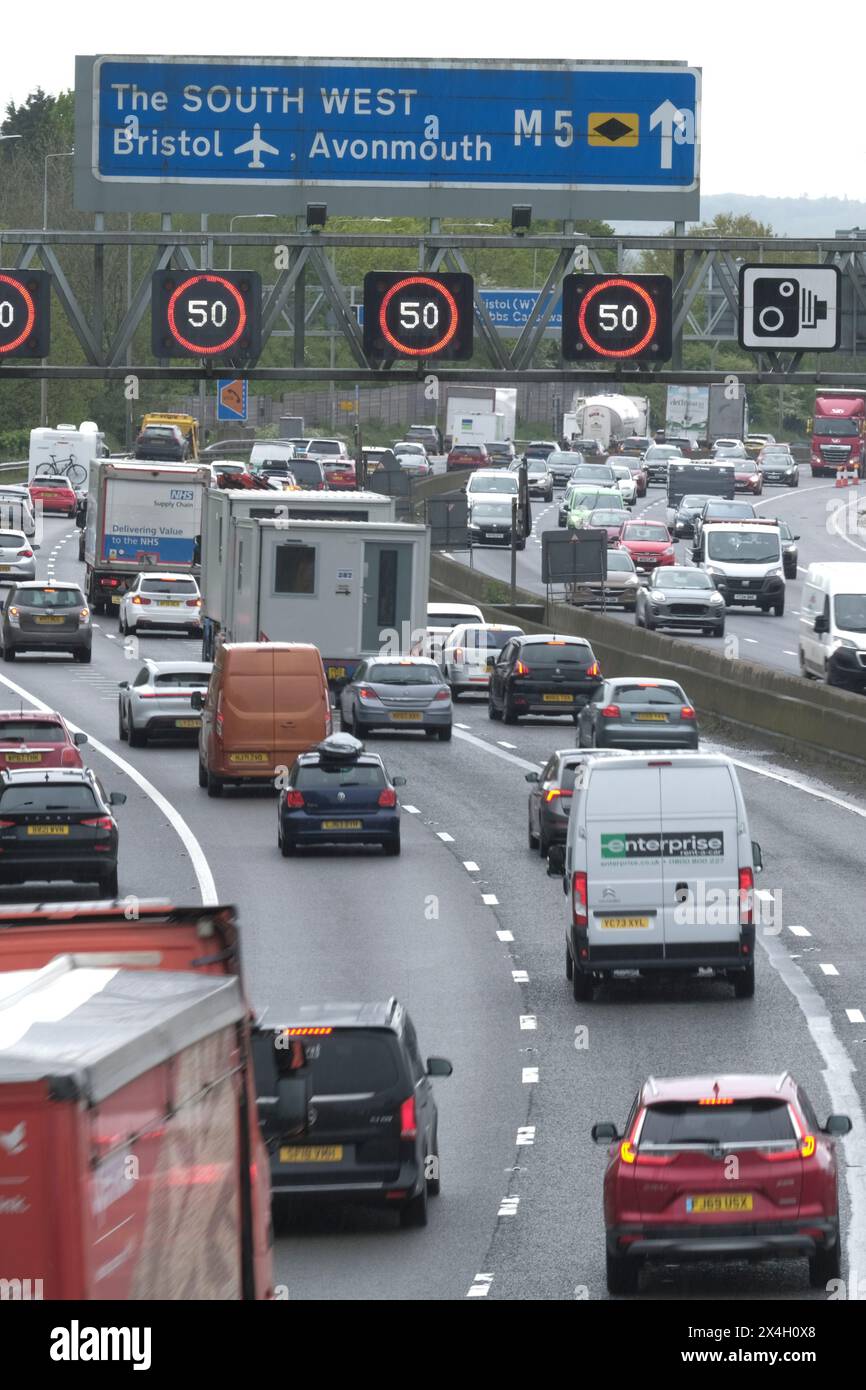 Bristol, UK. 3rd May, 2024. Dull and wet on the crowded motorway. A ...