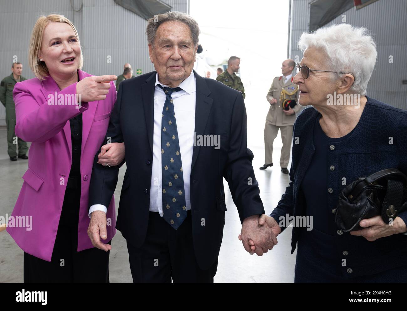 Czechoslovakia wwii raf pilot hi-res stock photography and images - Alamy