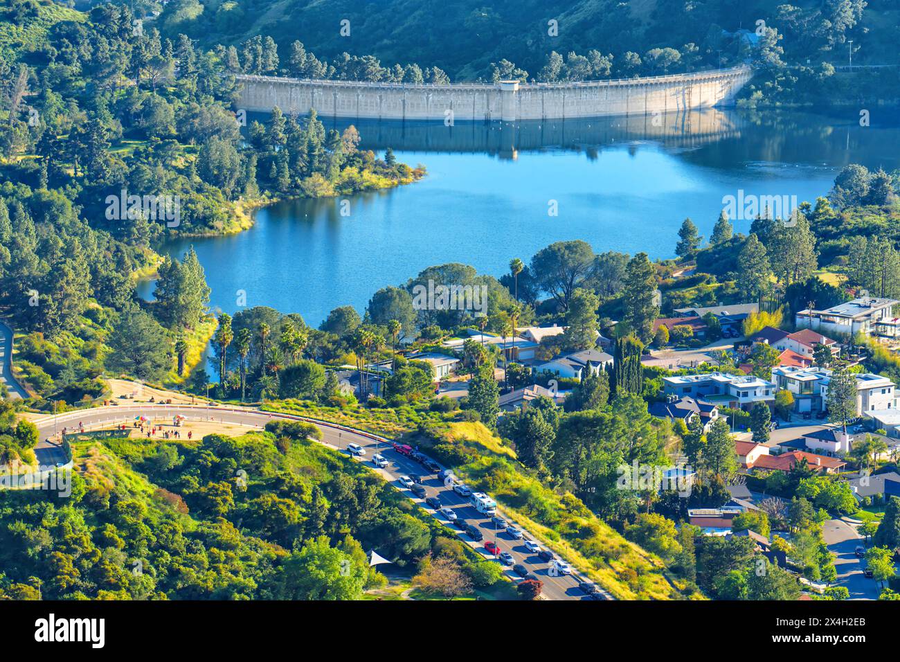 Hollywood Reservoir with the close-up view of the dam and its ...