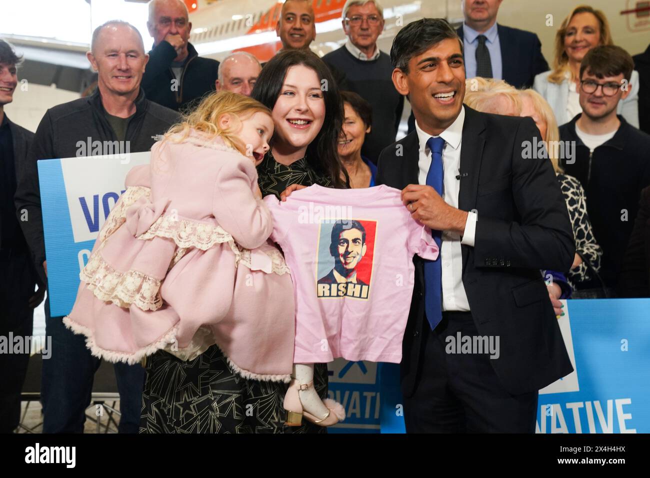 Prime Minister Rishi Sunak greets supporters in Teesside celebrating ...
