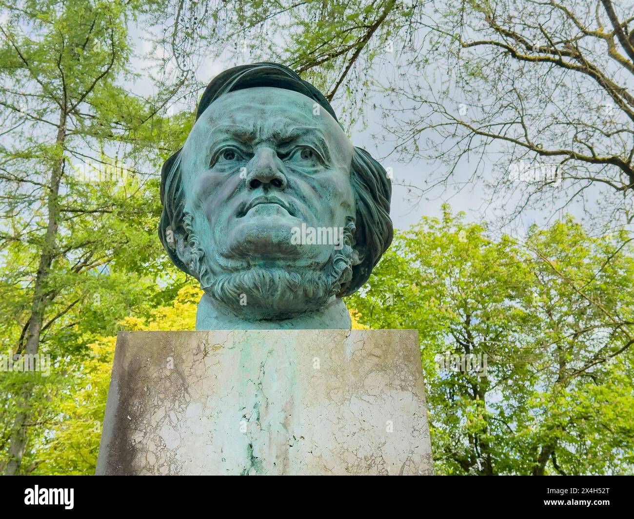 Bronze bust composer richard wagner hi-res stock photography and images ...
