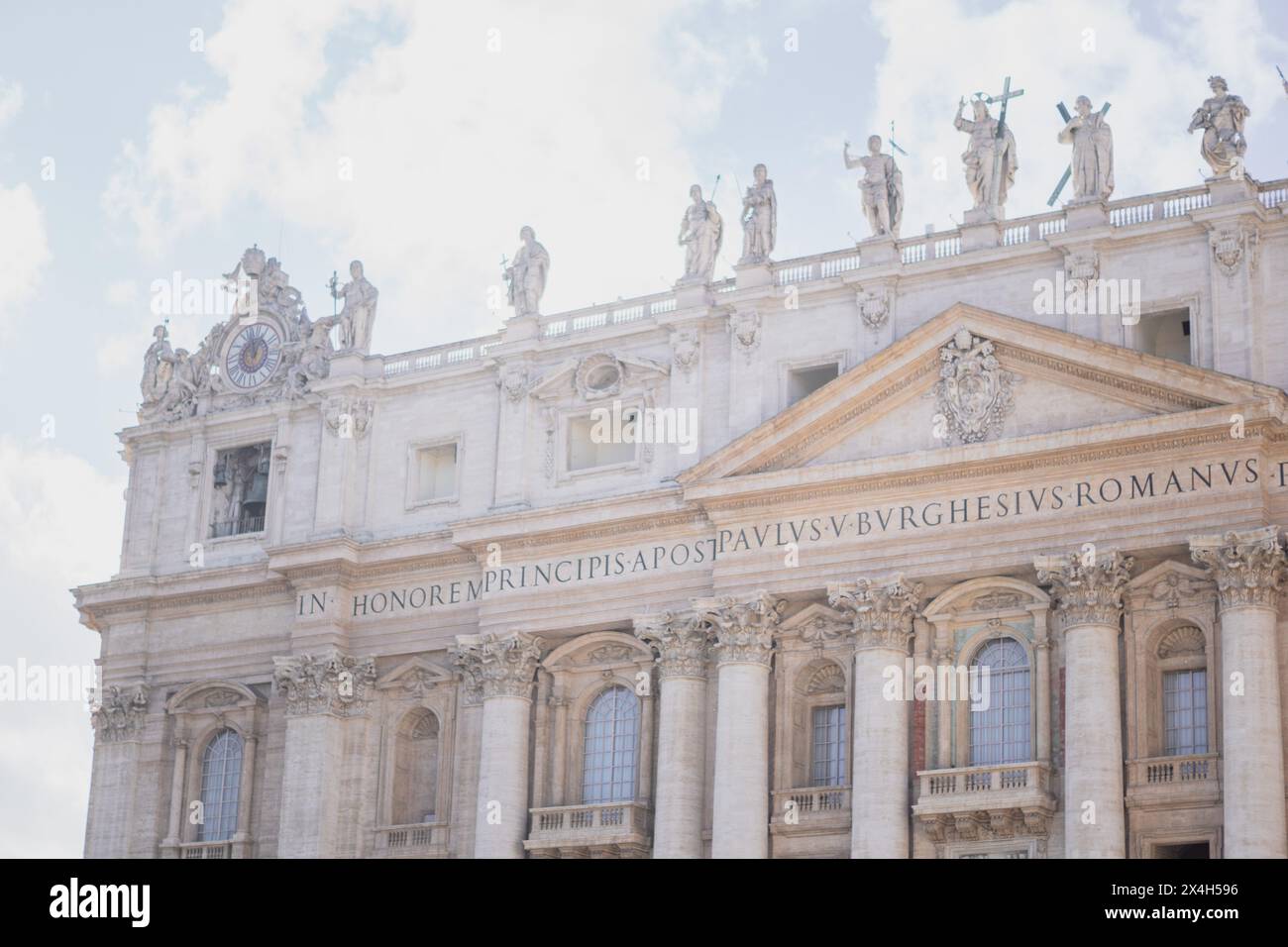View of Saint Peter's square in Vatican, Rome Stock Photo - Alamy