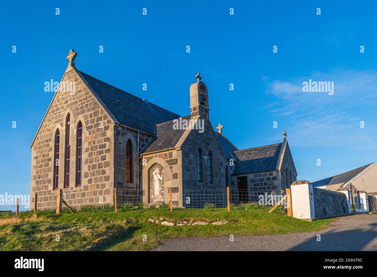 St barrs roman catholic church hi-res stock photography and images - Alamy