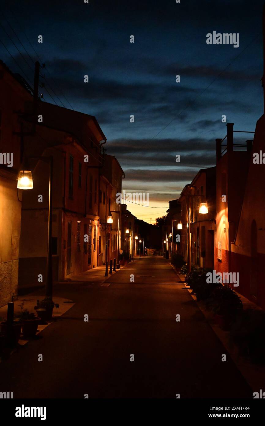 Serene allure hi-res stock photography and images - Alamy