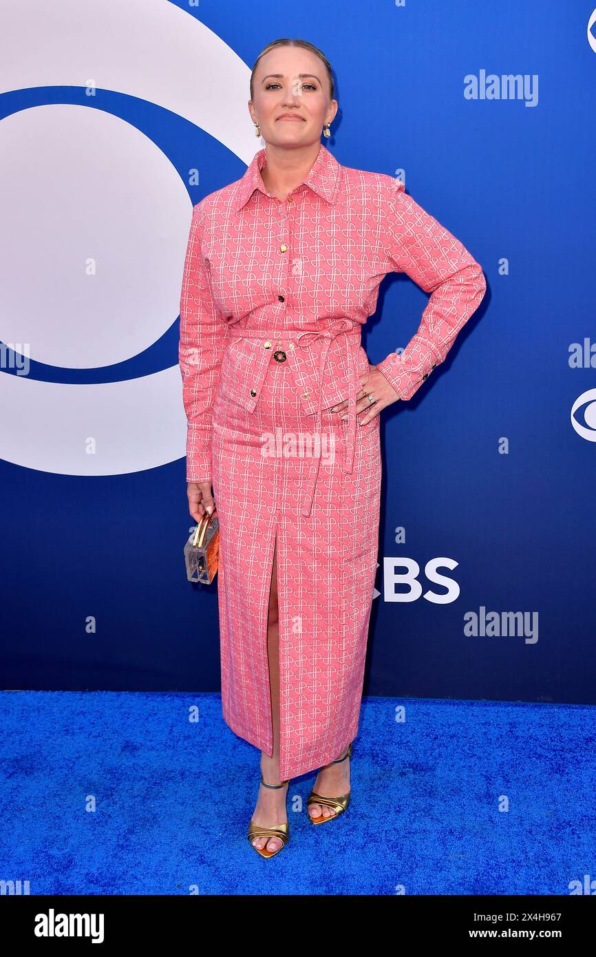 Emily Osment bei der CBS Fall Schedule Celebration in den Paramount ...