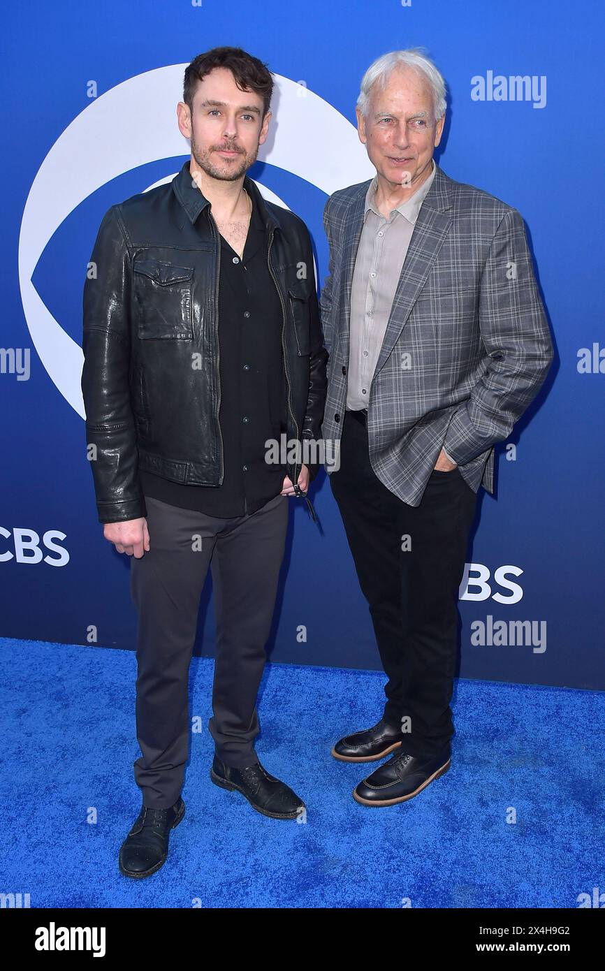 Sean Harmon mit Vater Mark Harmon bei der CBS Fall Schedule Celebration ...