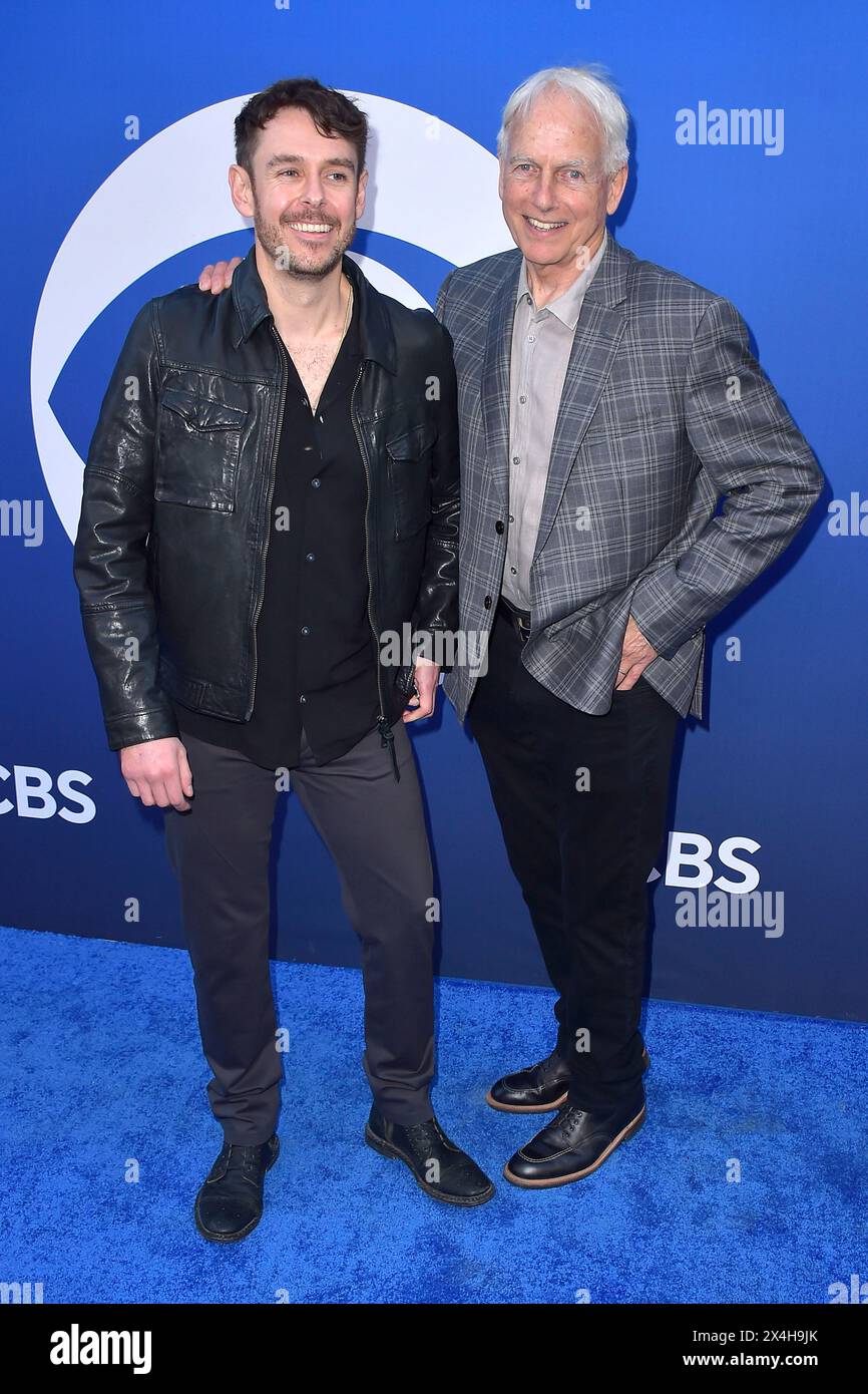 Sean Harmon mit Vater Mark Harmon bei der CBS Fall Schedule Celebration ...