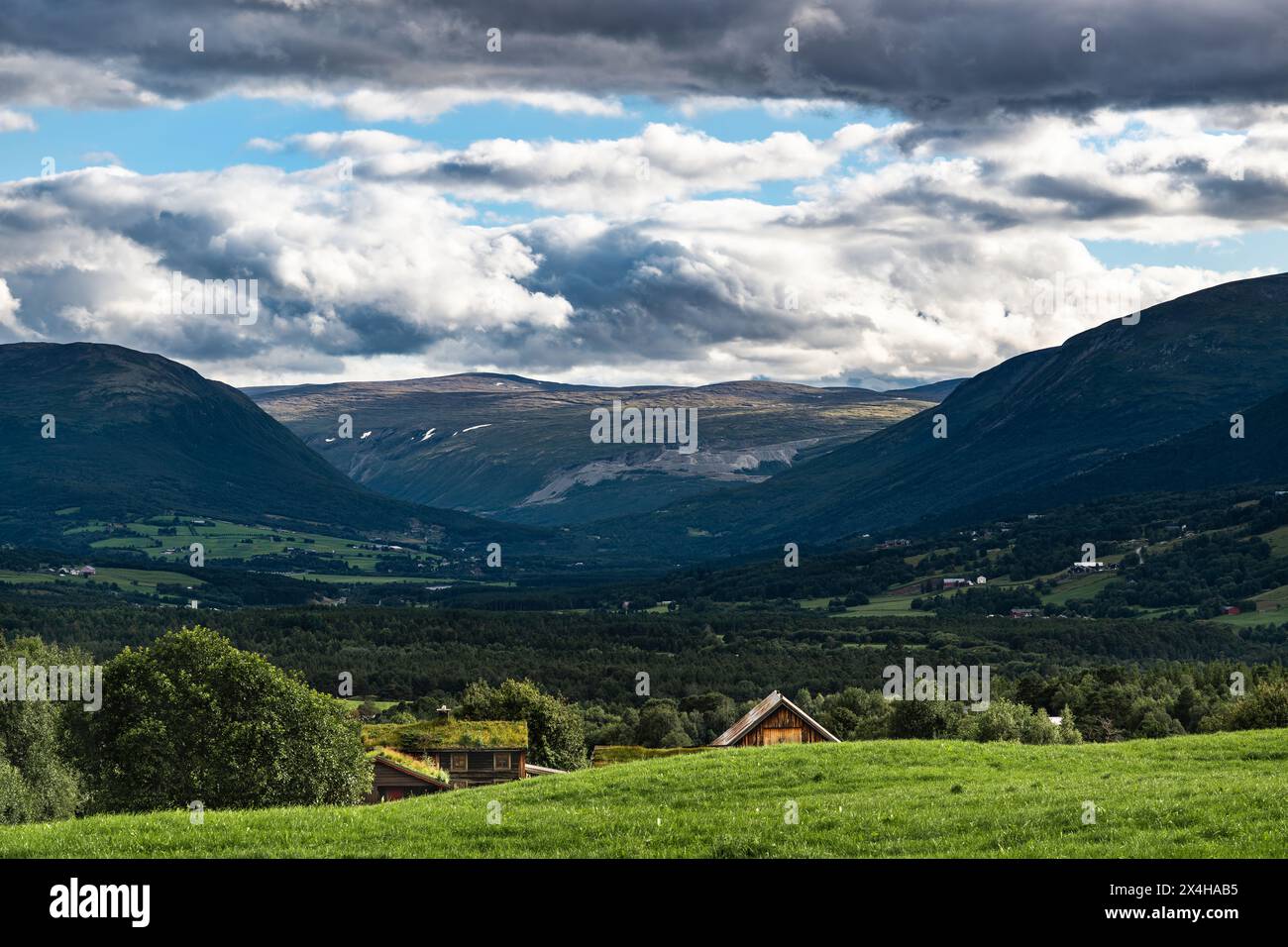 Oppdal valley hi-res stock photography and images - Alamy