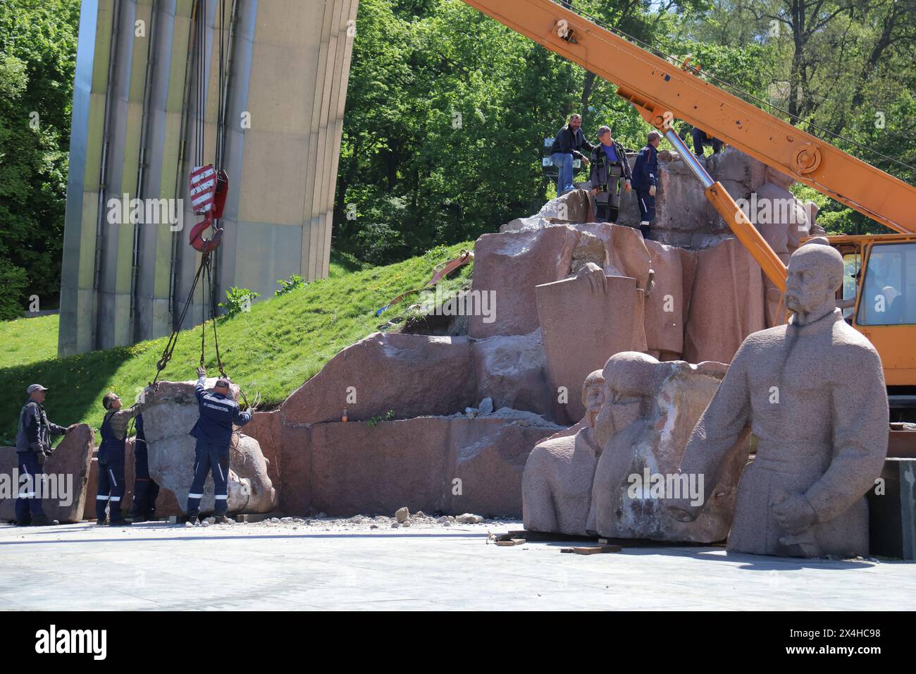Non Exclusive: KYIV, UKRAINE - APRIL 30, 2024 - Workers are dismantling ...