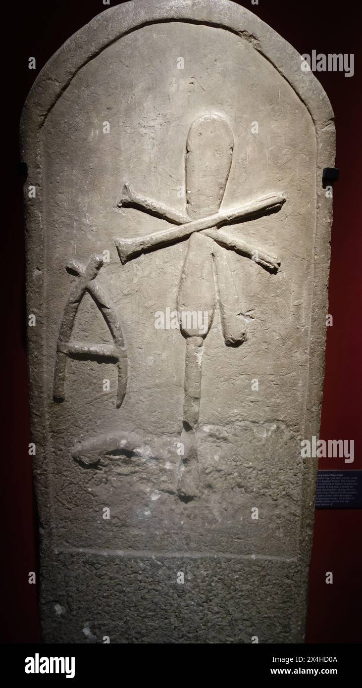 Tomb of den egypt hi-res stock photography and images - Alamy