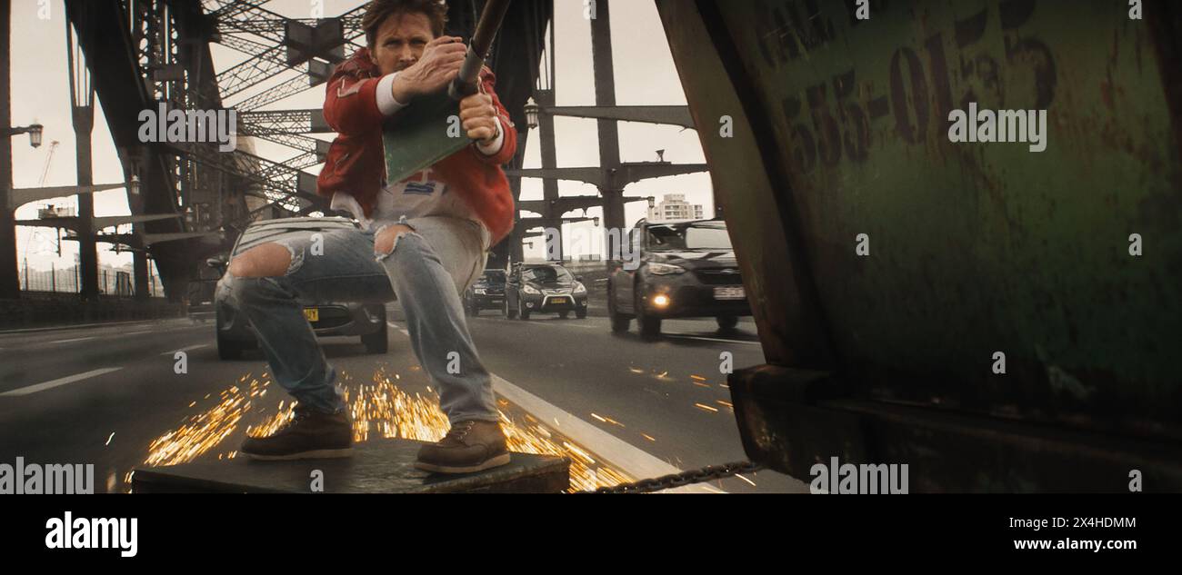 RYAN GOSLING in THE FALL GUY, directed by DAVID LEITCH. Credit: 87North ...
