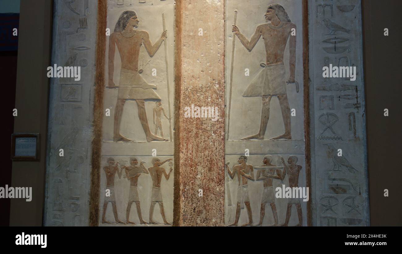 Egyptian jeroglyphs hi-res stock photography and images - Alamy