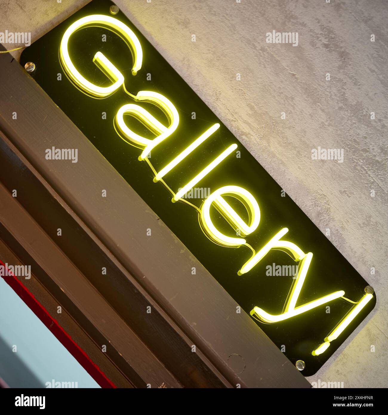 Neon sign above entrance hi-res stock photography and images - Alamy