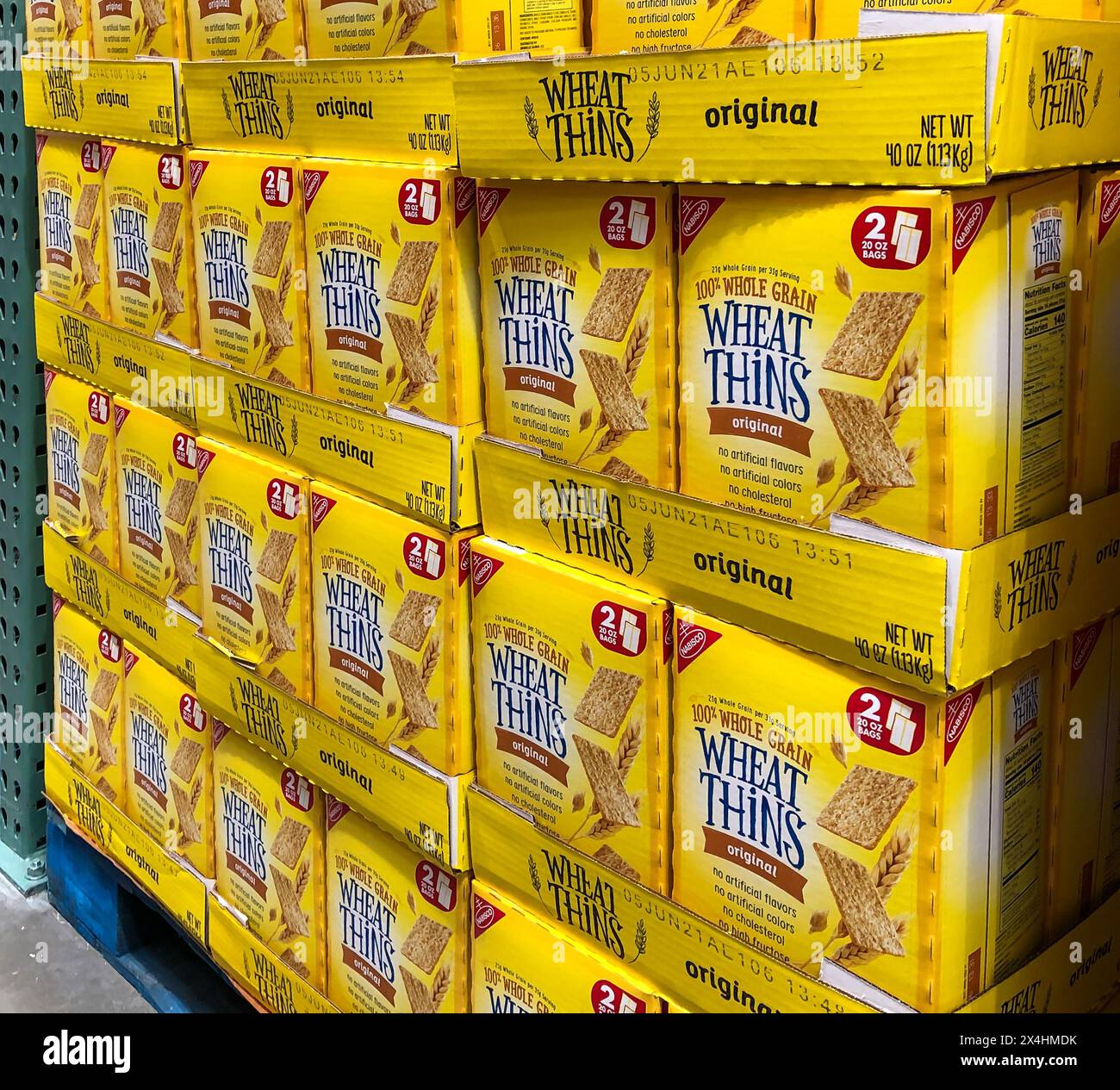 100 percent whole grain hi-res stock photography and images - Alamy