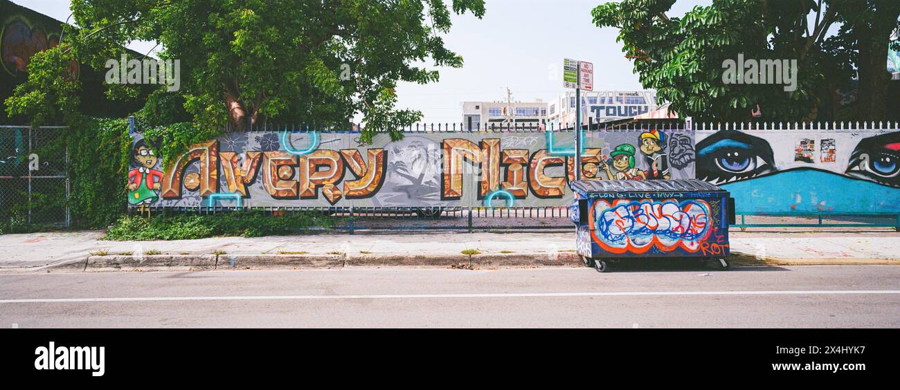 Florida wall art hi-res stock photography and images - Alamy