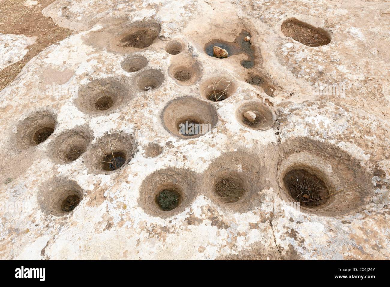 Neolithic archaeological site of Karahan Tepe, Carved holes, Sanliurfa ...