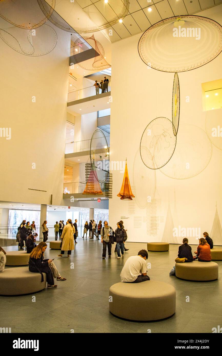 Lobby museum hi-res stock photography and images - Alamy