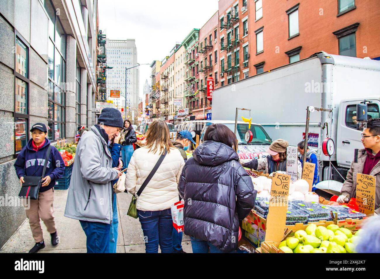 Outdoor fruit stand, Chinatown, Manhattan, New York City Stock Photo ...
