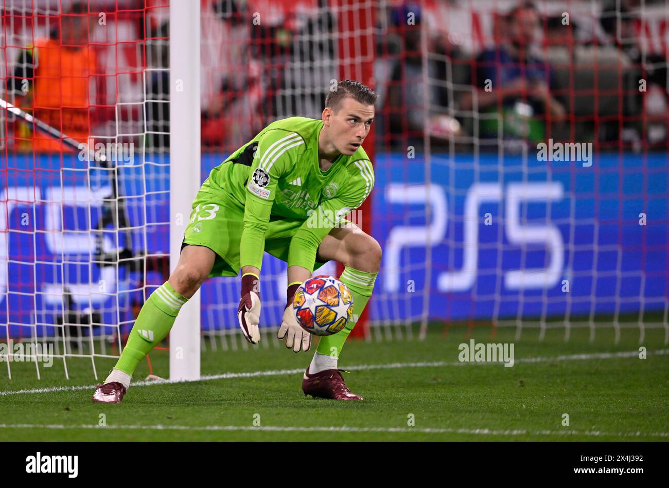 Goalkeeper Andriy Lunin Real Madrid (13) Action with ball, Champions ...