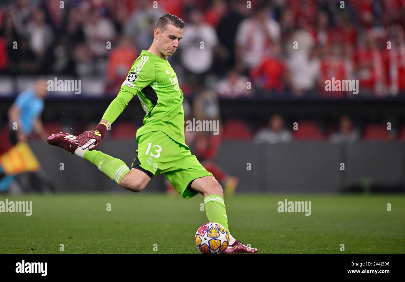 Goalkeeper Andriy Lunin Real Madrid (13) Action on the ball, Champions ...
