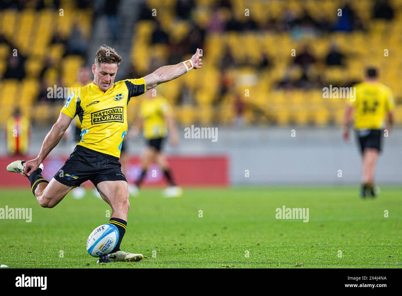 Wellington, New Zealand, 3 May, 2024. Brett Cameron of the Hurricanes ...