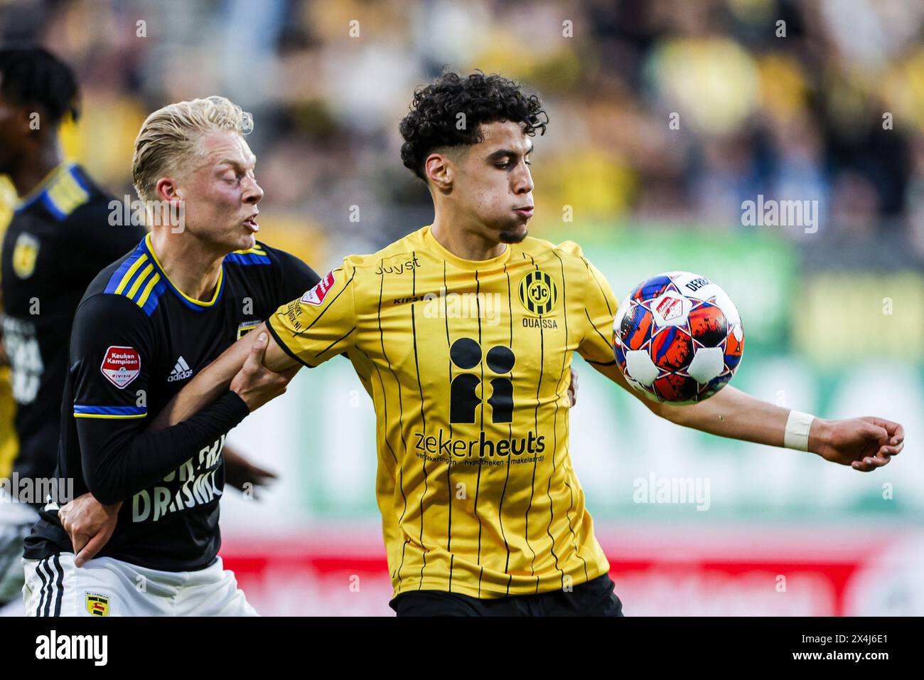 KERKRADE - (l-r) Thomas Poll of SC Cambuur, Sami Ouaissa of Roda JC ...