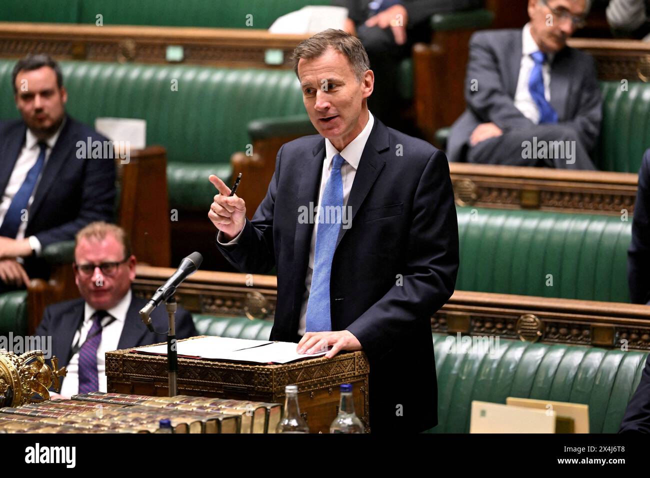 Jeremy hunt budget hi-res stock photography and images - Alamy