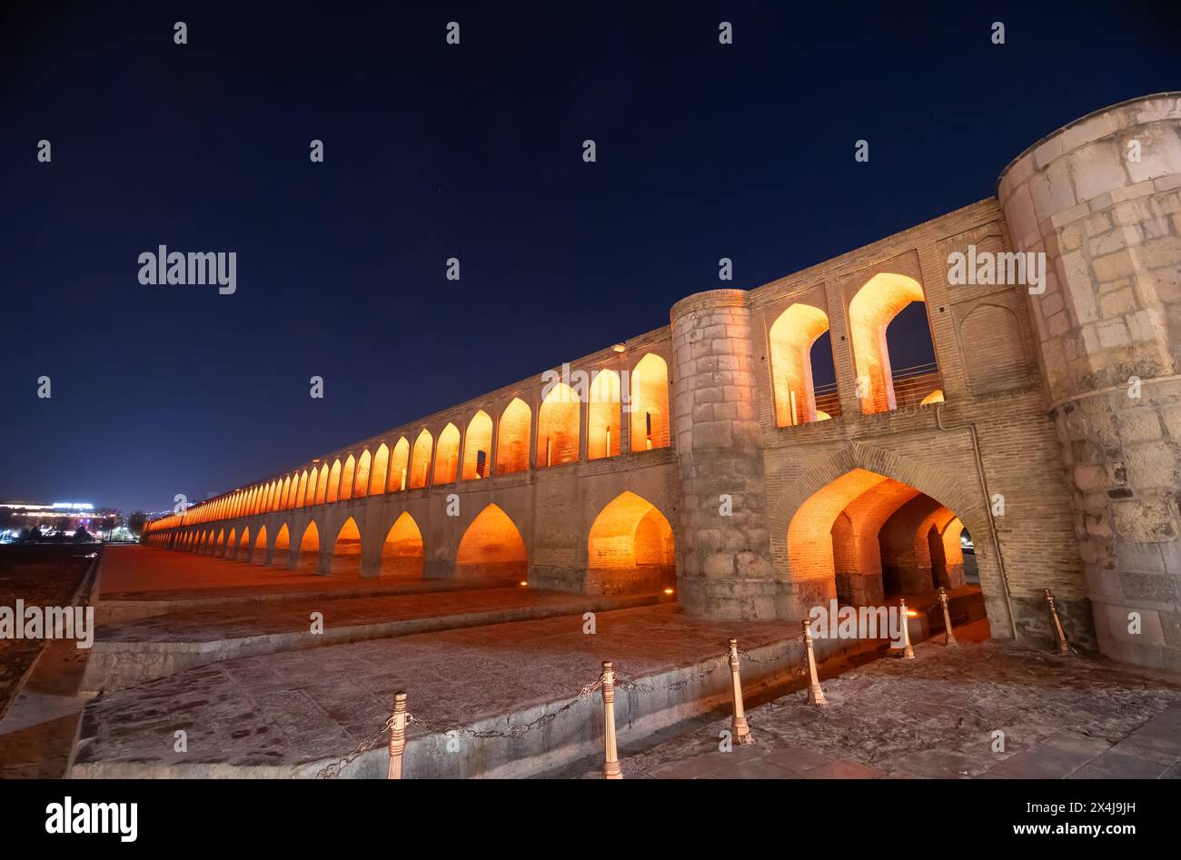 The Bridge of 33 Arches, also known as Allahverdi Khan Bridge, looks ...