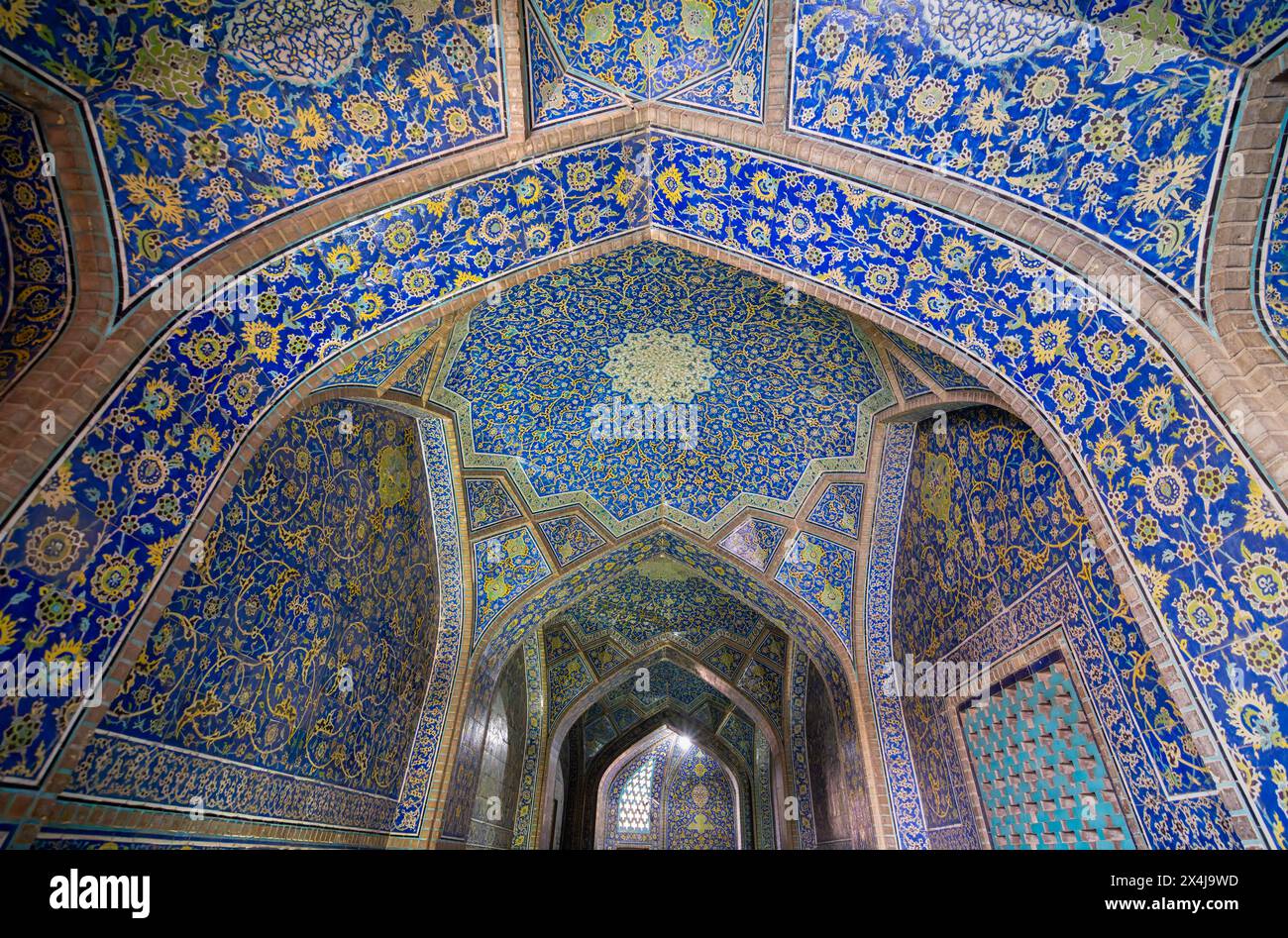 Sheikh Lotfollah Mosque, Isfahan, Iran - March 5, 2024: The mosque's ...