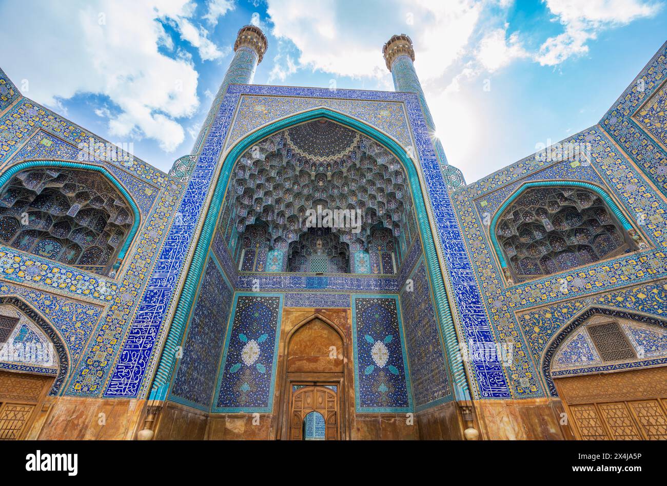 Stunning Persian-Islamic architecture with minarets and intricate tiles ...
