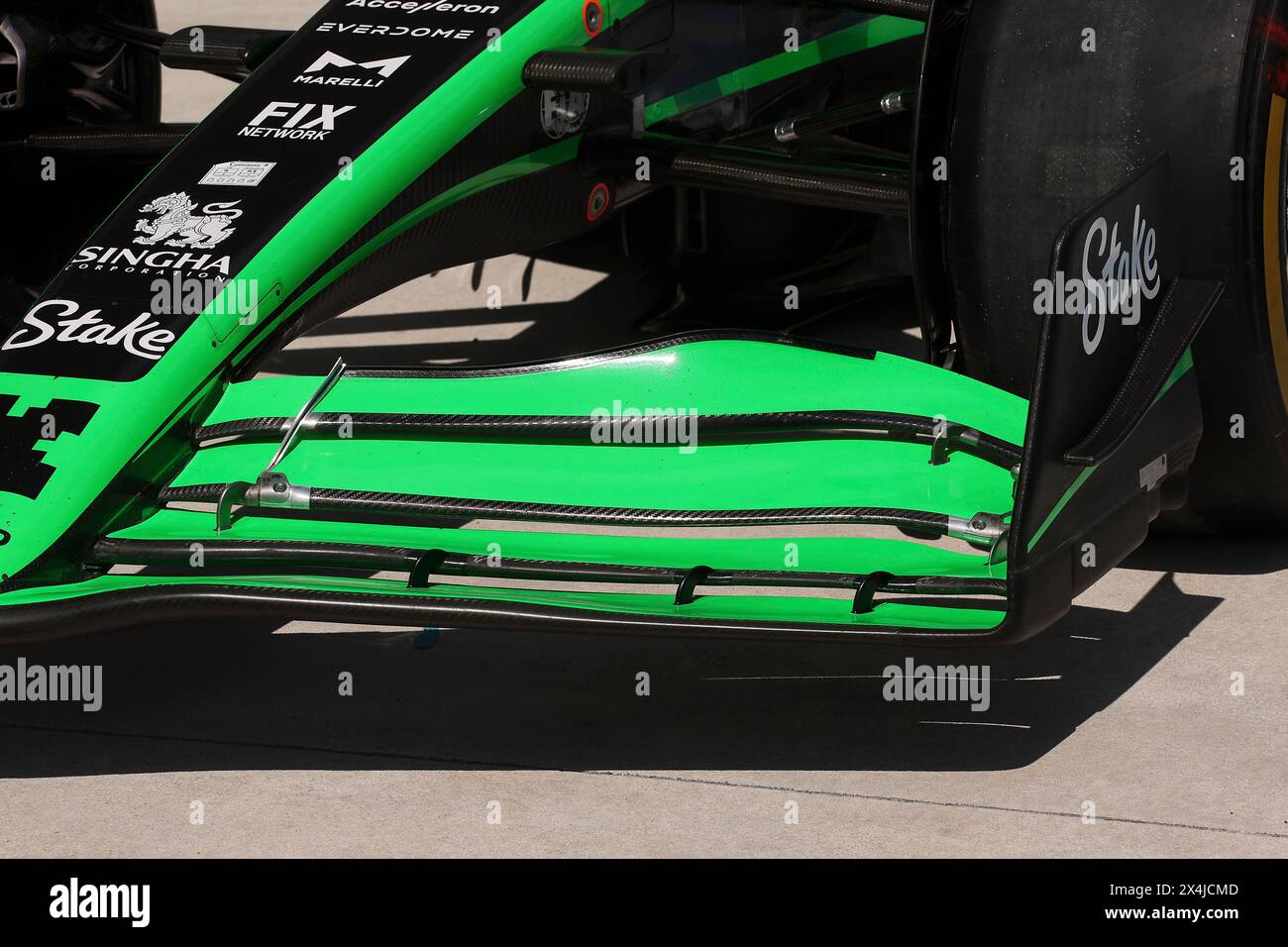 Miami, Etats Unis. 03rd May, 2024. Stake F1 Team Kick Sauber C44, mechanical detail front wing ...