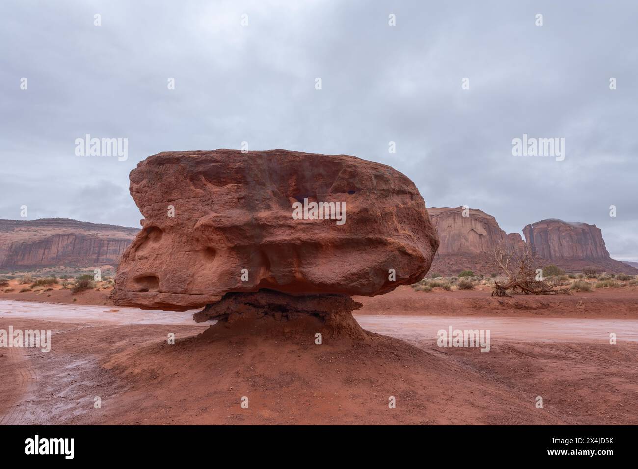 Rock formation caused wind water hi-res stock photography and images ...