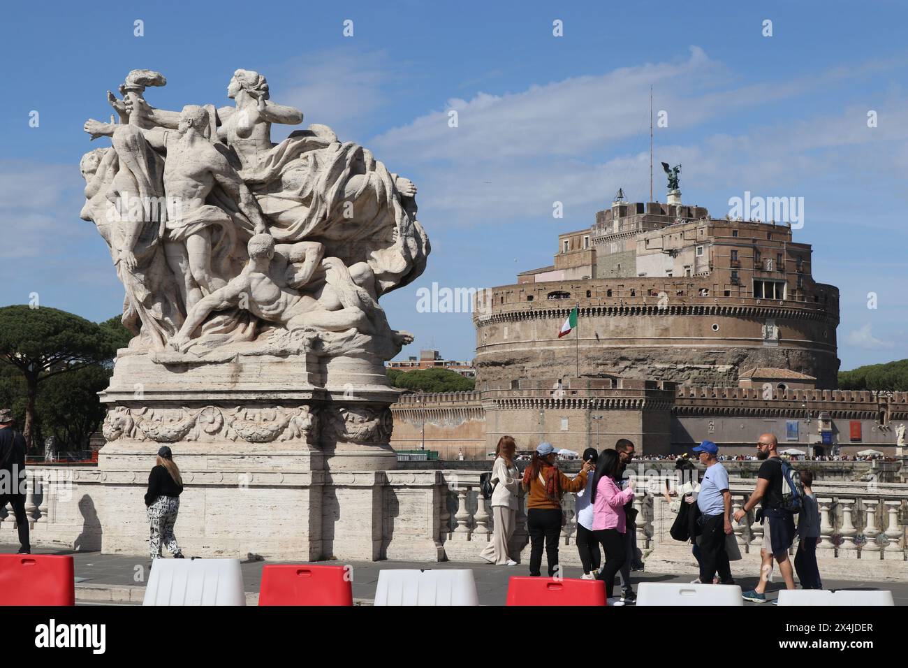 Castello San Angelo on the Bridge to the Vatican Stock Photo - Alamy