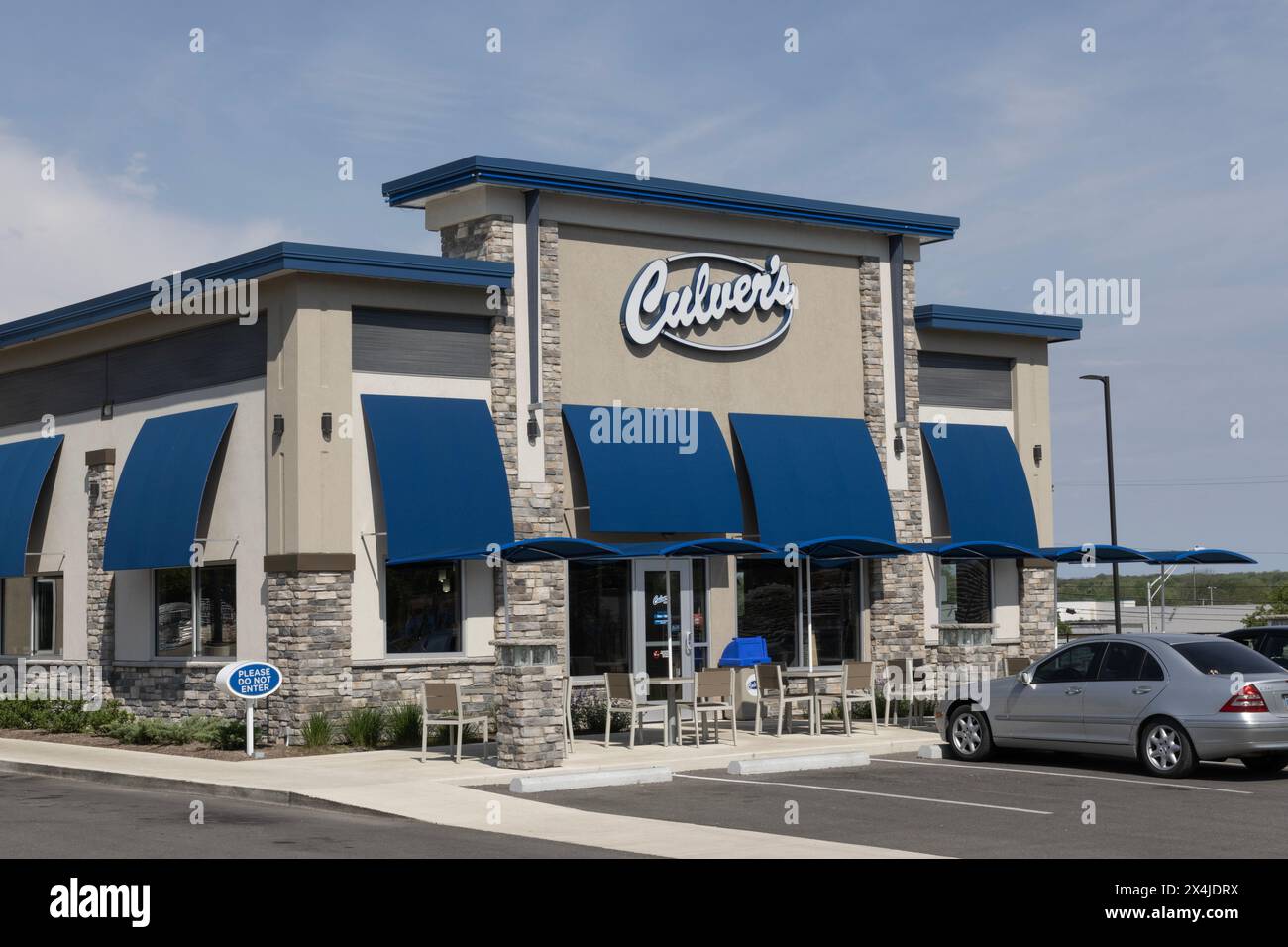 Logansport - May 2, 2024: Culver's fast casual restaurant. Culvers is ...