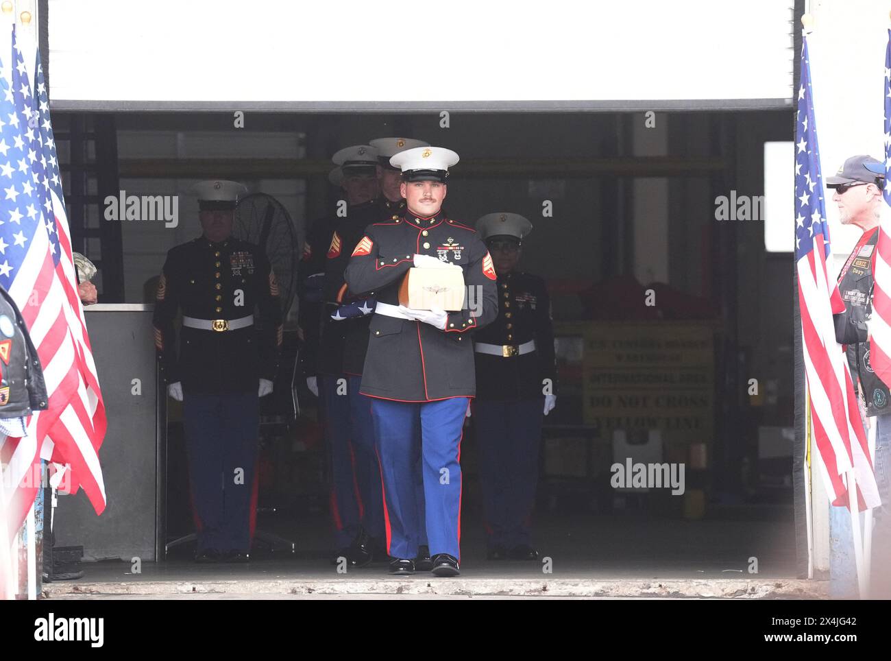 St. Louis, United States. 03rd May, 2024. An honor guard carries the ...