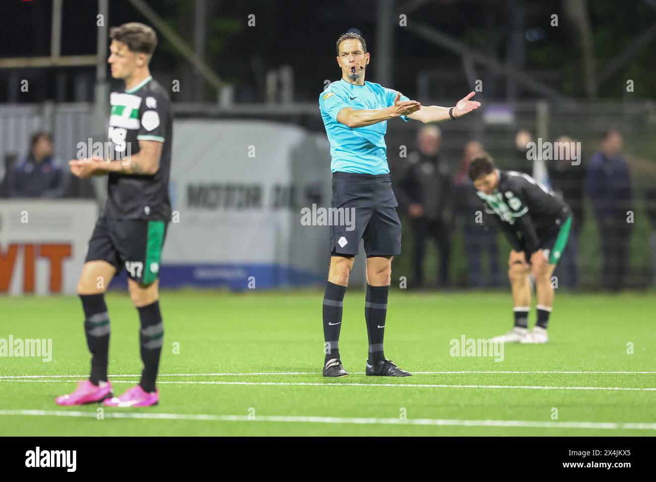 Richard martens scheidsrechter hi-res stock photography and images - Alamy