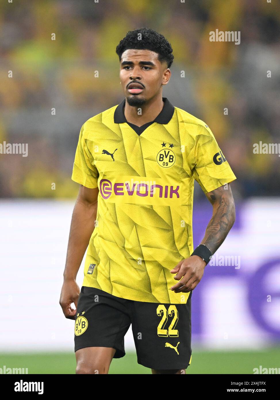 DORTMUND - Ian Maatsen of Borussia Dortmund during the UEFA Champions ...