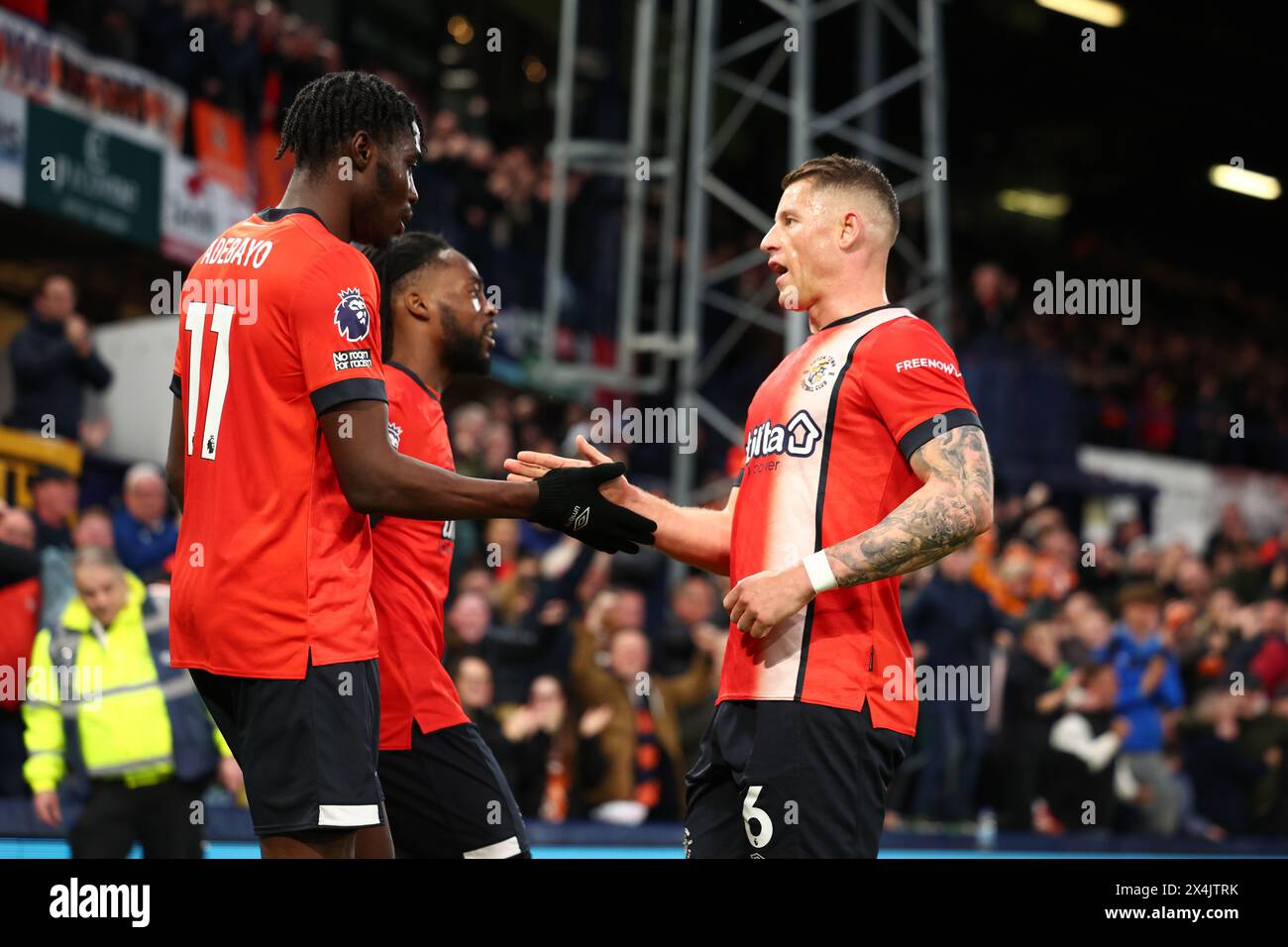 Kenilworth Road, Luton, Bedfordshire, UK. 3rd May, 2024. Premier League ...