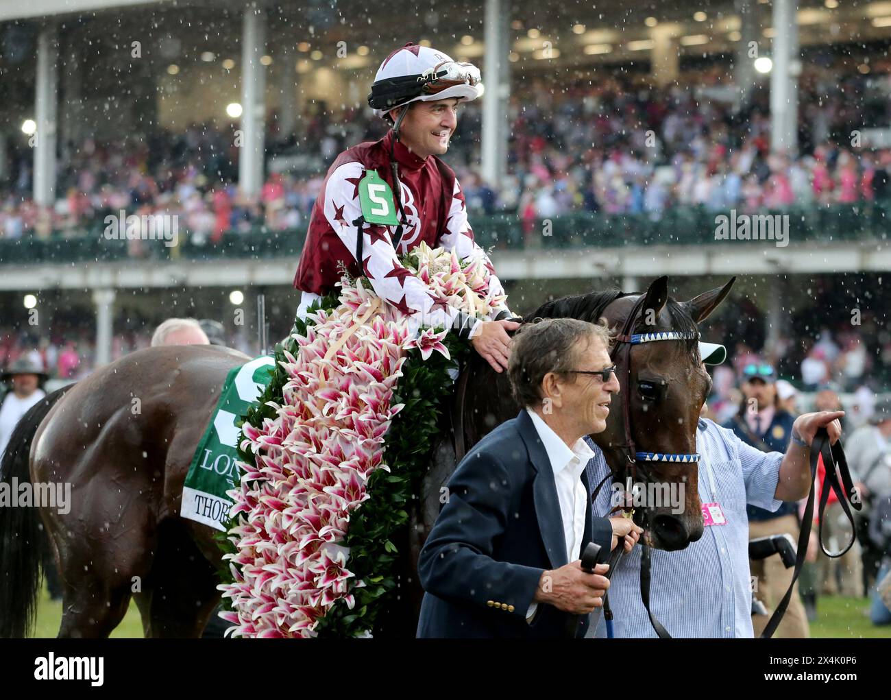 Kentucky derby winners circle hi-res stock photography and images - Alamy