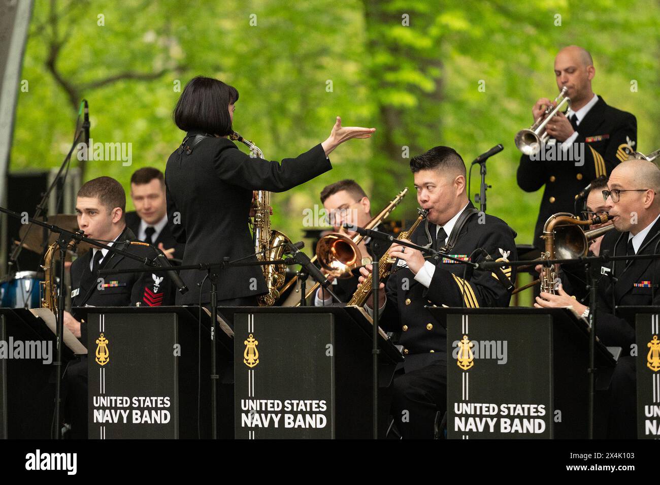 Ballantine band hi-res stock photography and images - Alamy