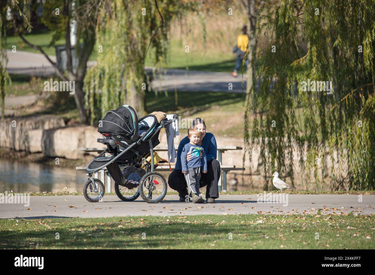 Hamilton waterfront park Stock Photo - Alamy